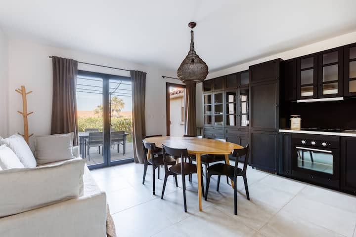 Villa 4 Pièces Avec Terrasse Et Balcon Vue Mer - Île de Porquerolles