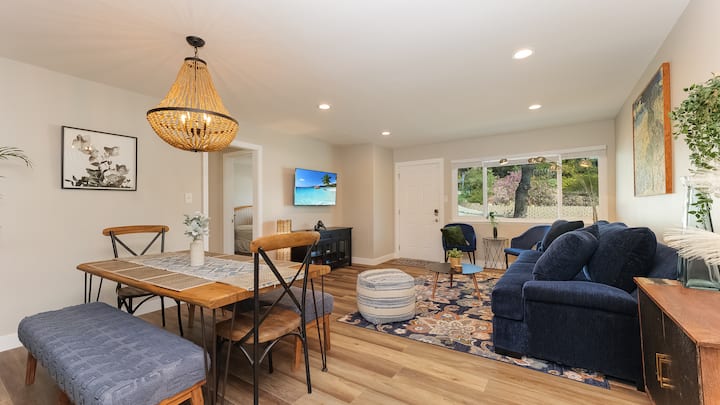 5 Mins To Beach Large Backyard W Bbq/firepit/pool - San Diego County, CA