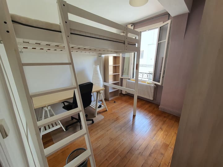 La "Coloc 9ka" : Petite Chambre Lumineuse Au Cv - Besançon