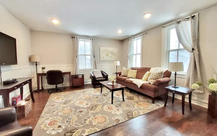 Comfy 2-bedroom Getaway In New Ulm - New Ulm, MN