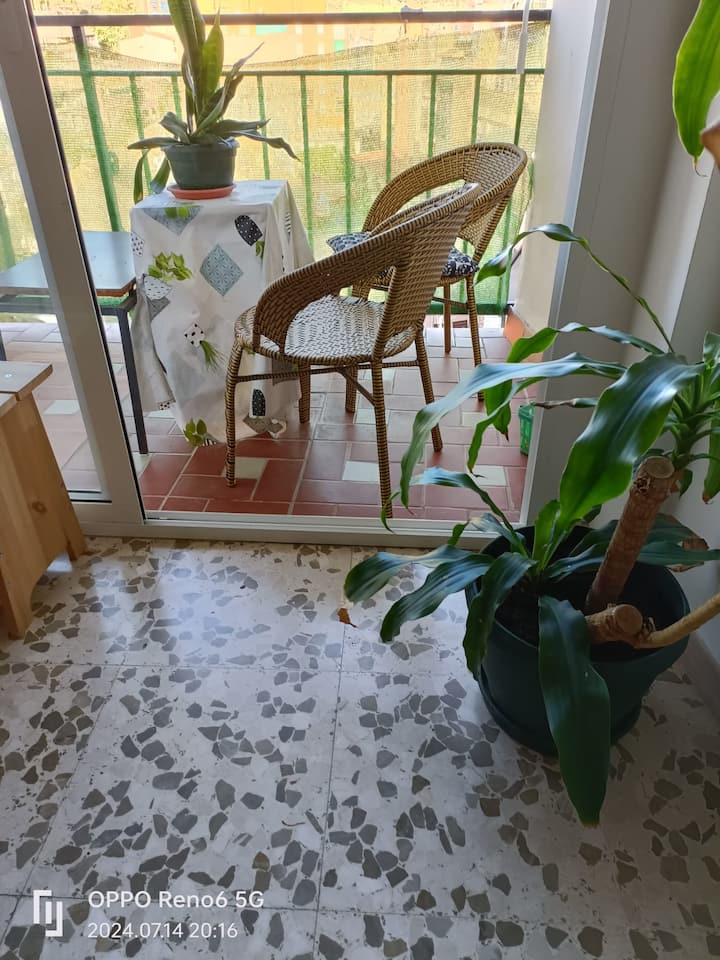 Lovely Penthouse With Terrace, El Palo Beach - スペイン マラガ