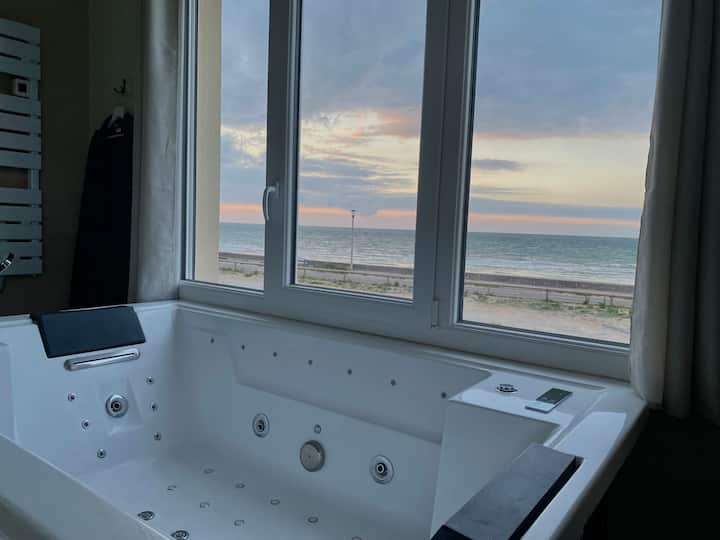 Spa Privatif Face Mer : Riva Romantic & Spa - Ouistreham