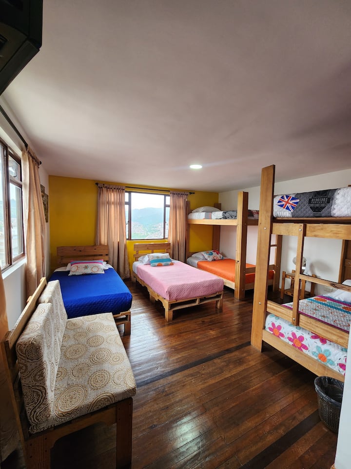 Habitación Familiar | Céntrico Y Acogedor - Manizales