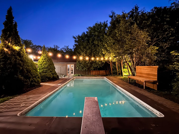 Private Pool Oasis, Sleeps 6, 3 Bdrm, Near Toronto - Markham