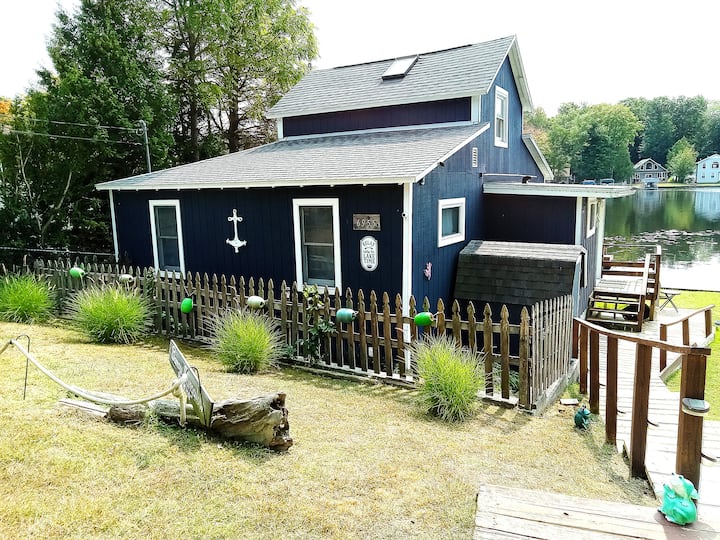 Hamlin Lakefront, Bayou Bungalow, 2 Bath! - Ludington, MI