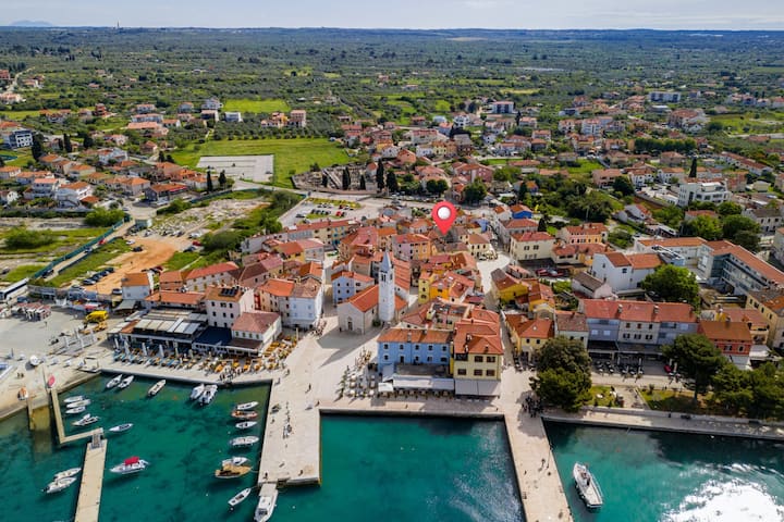 Sea Salt House, A Luxurious Seaside 80 M From Sea - Fažana