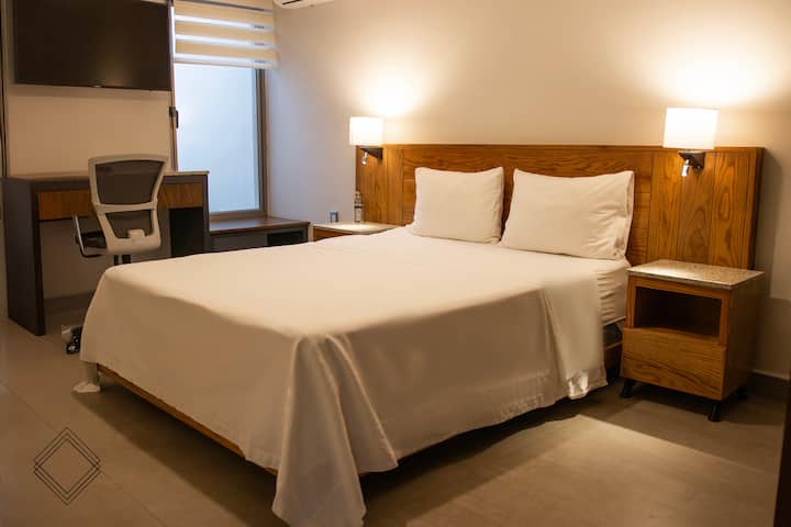 Suite Jazmín | Expo Guadalajara | Casa Catalina - Guadalajara, México