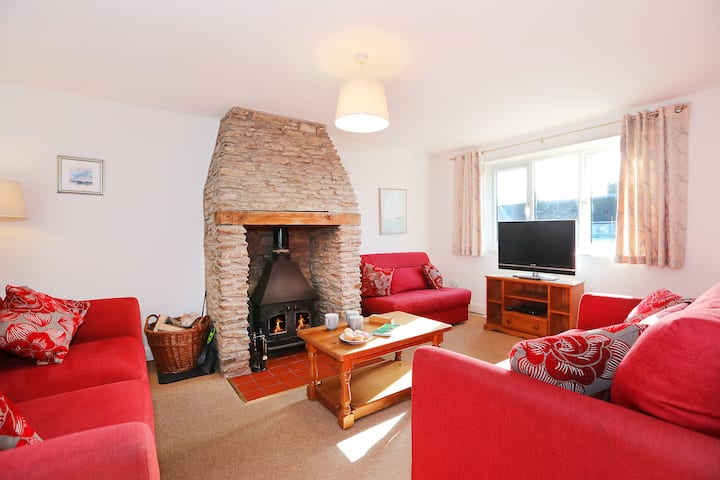 Willow Cottage, North Hill Cottages - Barnstaple