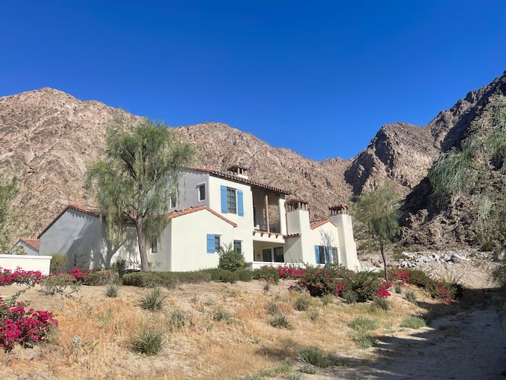 Spectacular Views! 3 Br 4 Ba At Legacy Villas! - Palm Desert, CA