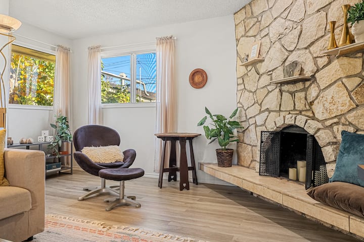 Kingbed,3br,sleep8,quiet,mainfl,family,fullkitchen - Calgary
