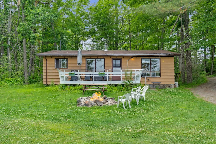 Kawartha Lakes Alpine Cottage - Kawartha Lakes