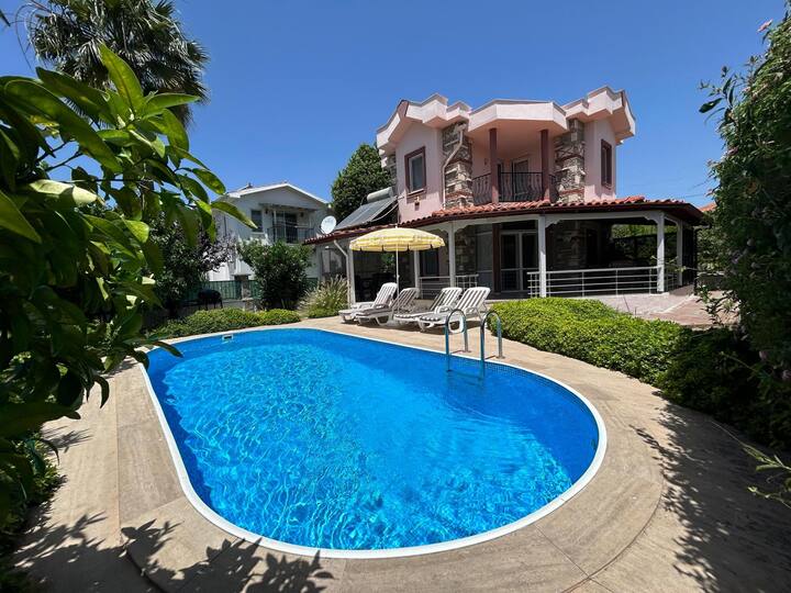 Villa With A Private Pool - Dalyan