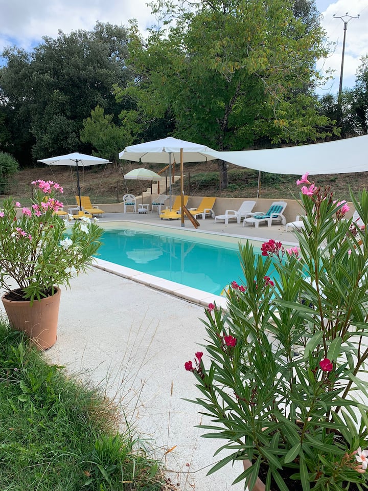 Dordogne :  Super Tiny House! , Avec Piscine ! - Gourdon