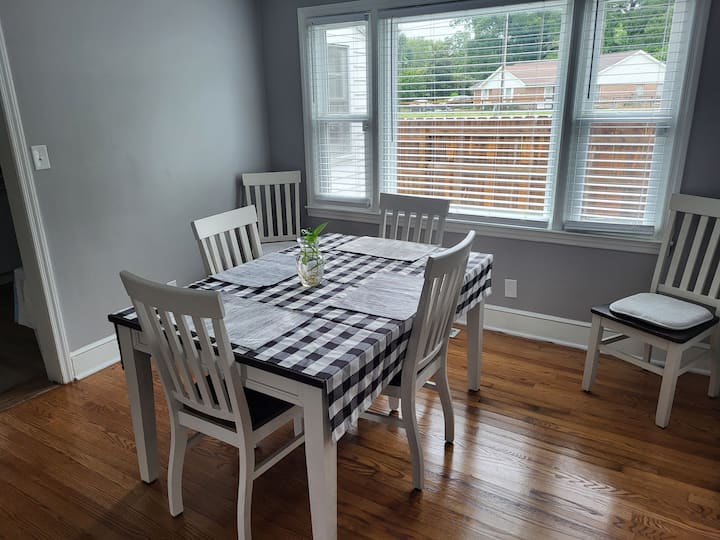 Home Close To Downtown Fayetteville - Fayetteville, NC