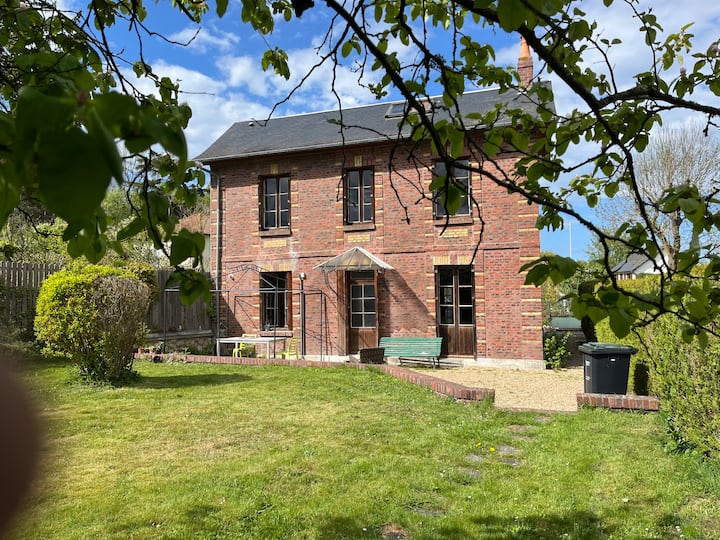 Maison Indépendante Ensoleillée, Calme - Houlgate