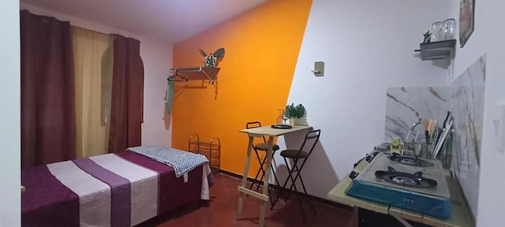 Alojamiento Los Balcones Habitación Céntrica - San Salvador