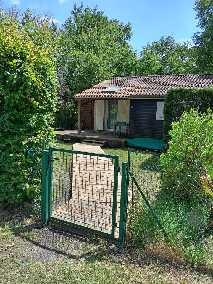 Chalet Dans Résidence Piétonne à Deux Pas Du Port. - Hourtin Plage