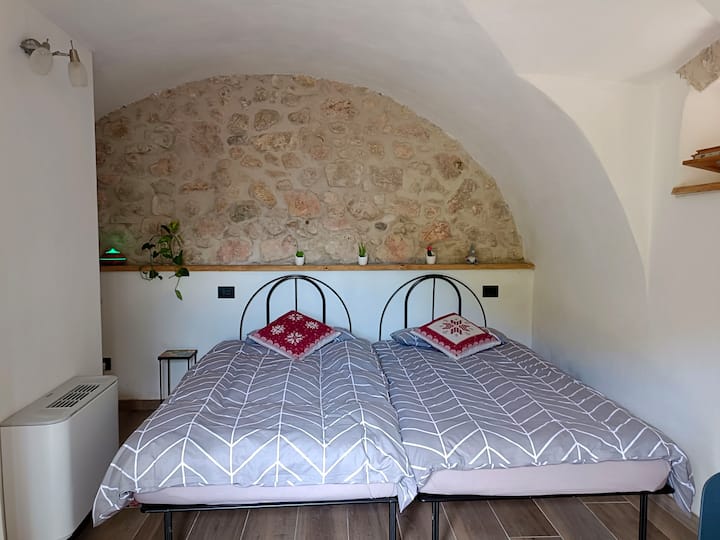 Habitación En Las Montañas Con Vistas Al Castillo - Rovereto