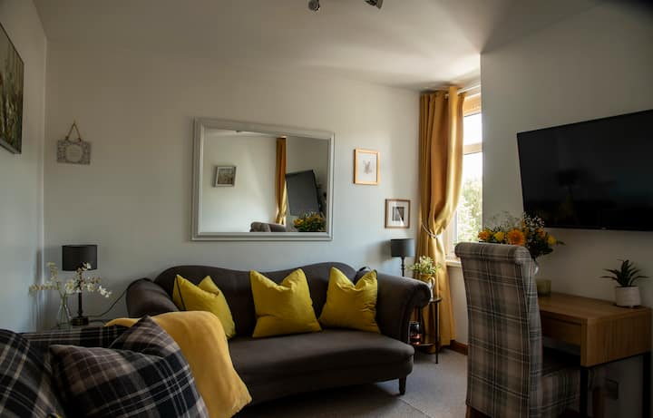 Free Parking Nr Airport, Hospital & Aberdeen Uni - Aberdeen