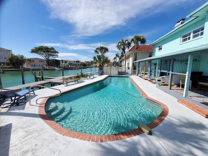 Charming Townhouse Of Treasure Island - St. 피트 비치