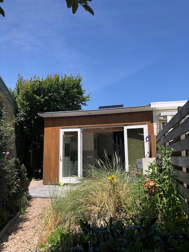 'In De Luwte’ Op 35 Meter Van Het Duin - Netherlands