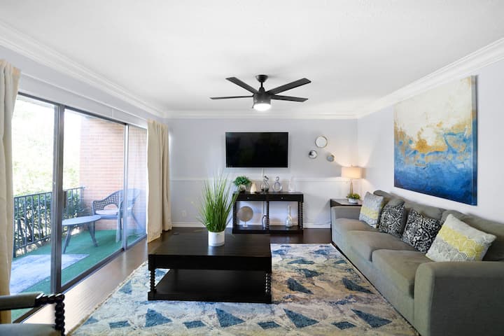 25% Off 3bd Condo | Six Flags G.prairie | Gp36b - Grand Prairie, TX