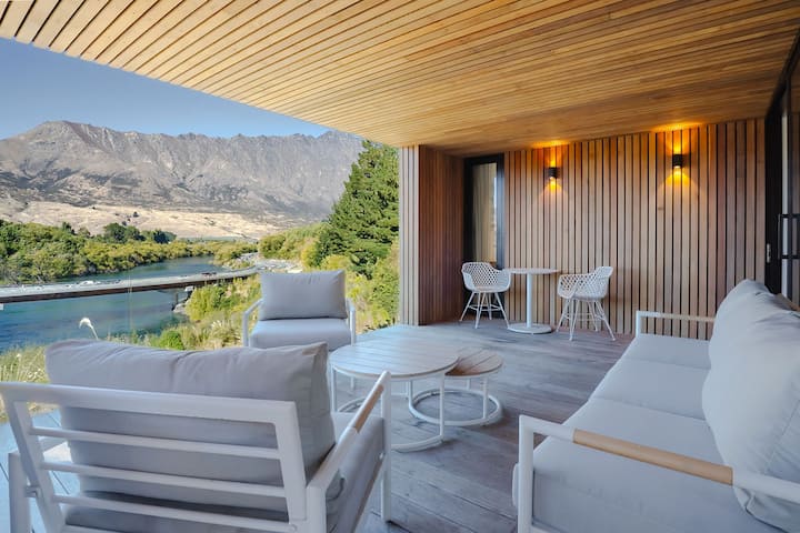 Lakes Edge, Kawarau Falls - Queenstown