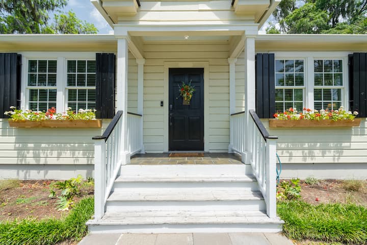 Historic, Private Home, Walk To Waterfront Park - Beaufort, SC
