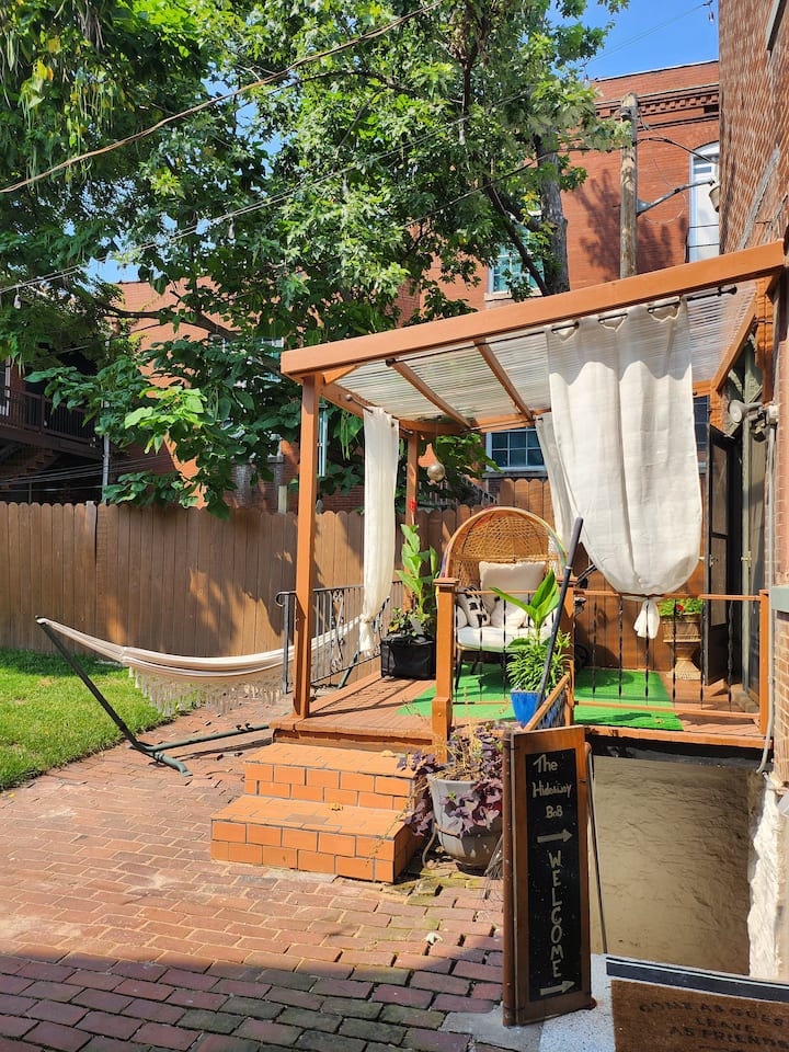 Bed And Breakfast W/recreation Center And Bikes - Saint-Louis, MO