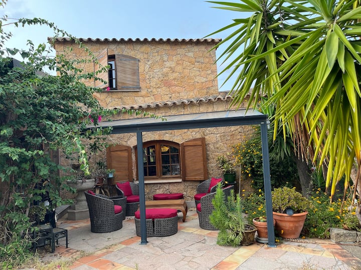 Villa En Pierre Piscine Clim 4 Chambres 4 Sdb - Ajaccio