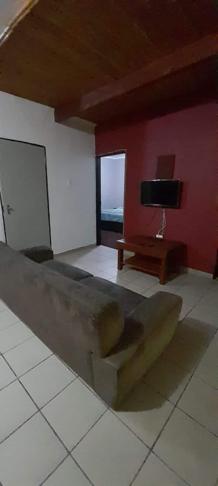 Charming Self Catering 2-bedroom - Randburg