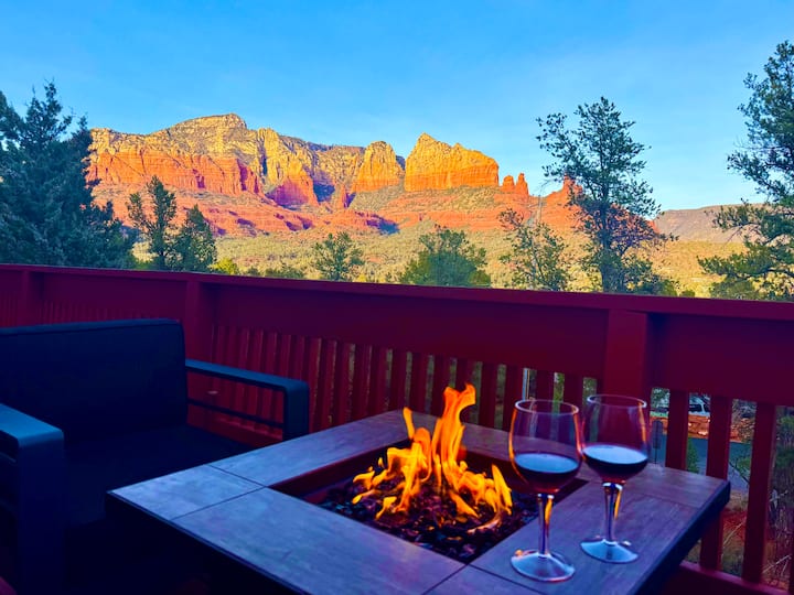 Private Beauty W/fab Views! Secluded Yet Close To Uptown. Sleeps 9 W/2 Masters. - Sedona, AZ