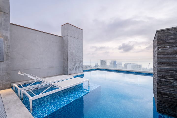 Vibrant 9 Serenity 1br| Wifi 50mb Parking Pool - Lima