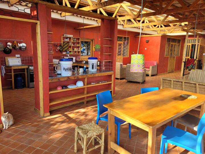 Pretty Room In Garden Hilltop Home - Kampala