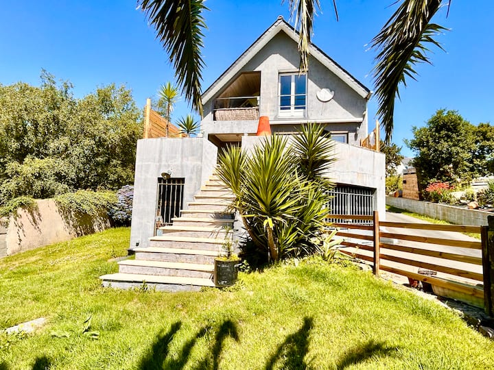 Villa Au Calme Avec Belle Vue Dégagée - Crozon