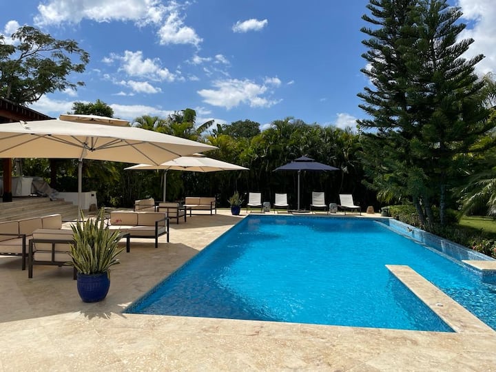 Luxurious 6-bedroom Villa In Casa De Campo - La Romana