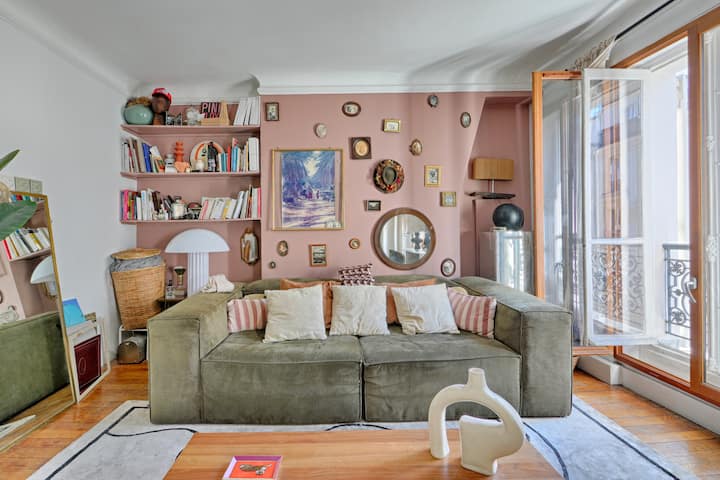 Design Apartment In Montmartre! - Parijs