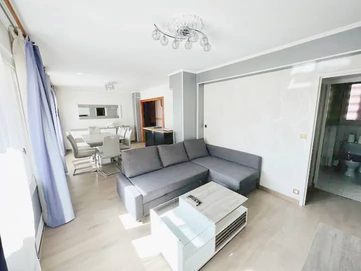 L'amicale : 80 M², 6 Prs, 3 Ch, Centre Ville - Dijon