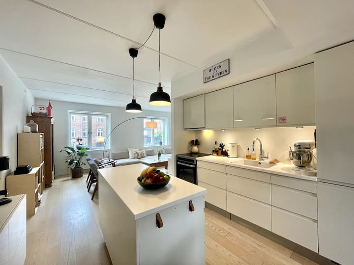 Skøn Og Moderne Lejlighed Tæt På Indre København - Copenhague
