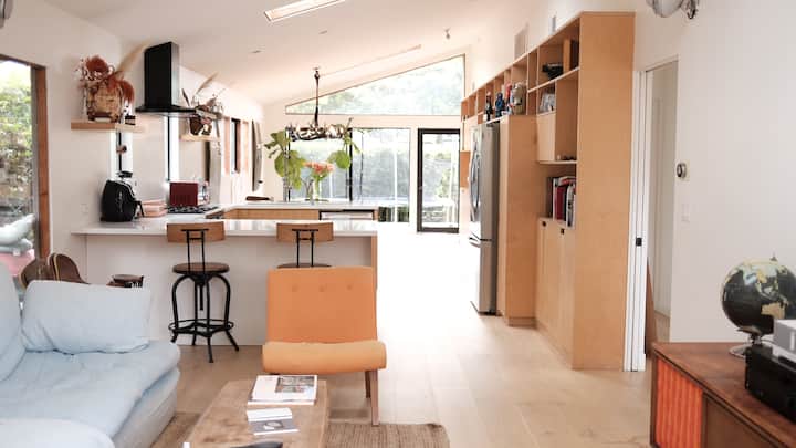 Unique Home In The Heart Of Venice - Santa Monica, CA