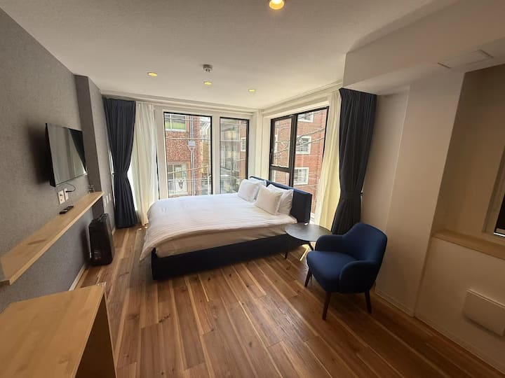 【Ikoi_202】well-equipped Hidden Gem: Hibiya Line - Asakusa