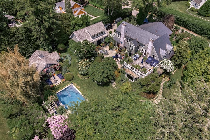 Hamptons' Water Mill / Bridgehampton South - Long Island, NY