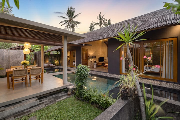 Stylish 2-bedrooms Villa With Pool In Calm Area. - Indonesia