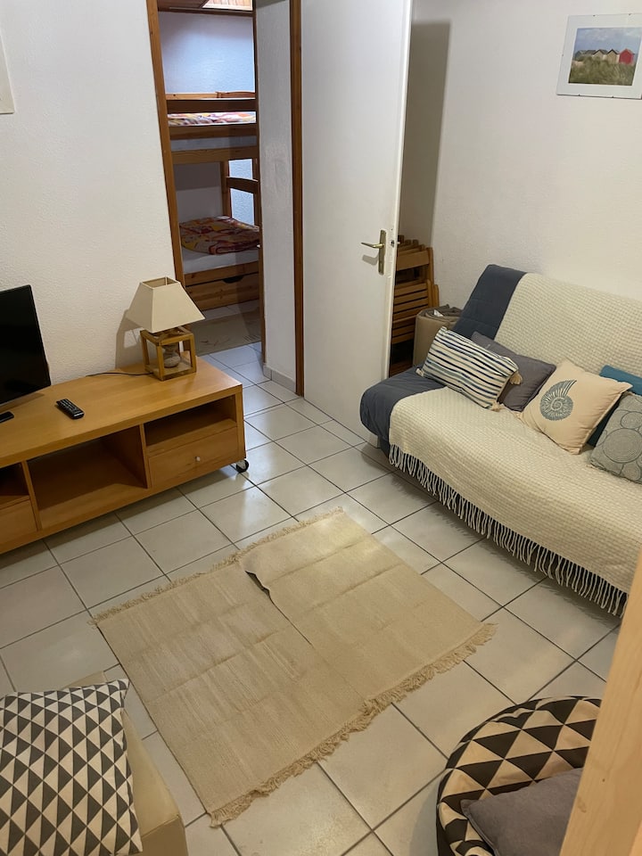 Cottage Chaleureux Avec  Une Piscine Partagée - Capbreton
