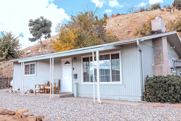 Hot Tub Cabin With View - Kernville, CA