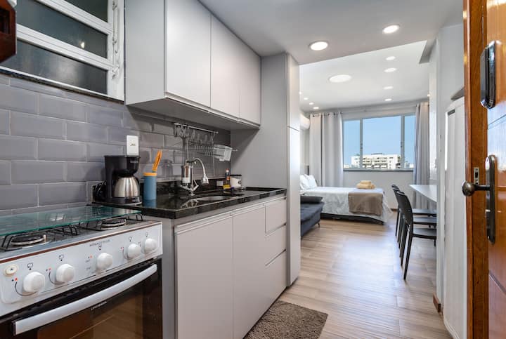 C2 Loft Reformado Copacabana Junto A Praia E Metrô - Rio de Janeiro
