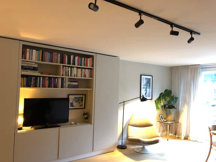 Familyhouse With Garden&parking Nearby The Beach! - The Hague