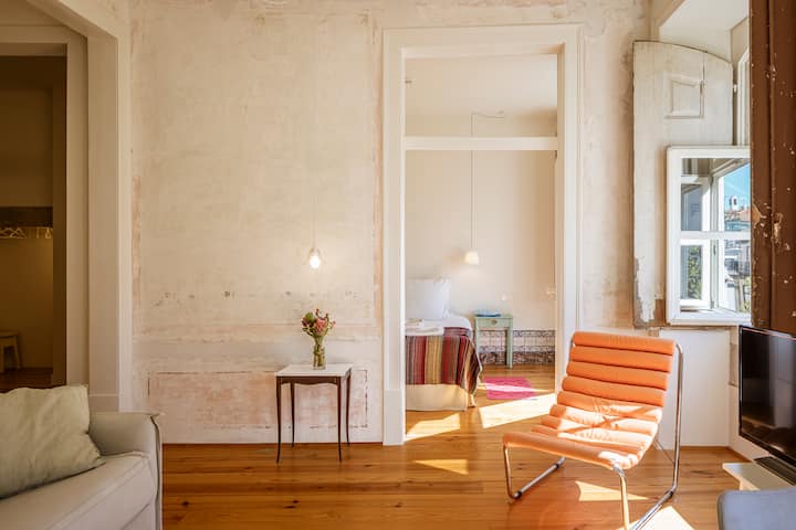 Antiga Casa Pessoa – The Tree Apartment - Lisbon