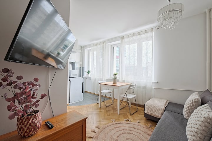 Little House With 50smart Tv - Center - Warsaw