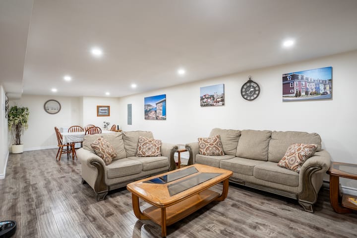 Anchor House Hideaway Suite—spacious 3br Sleeps 6 - Bay Roberts